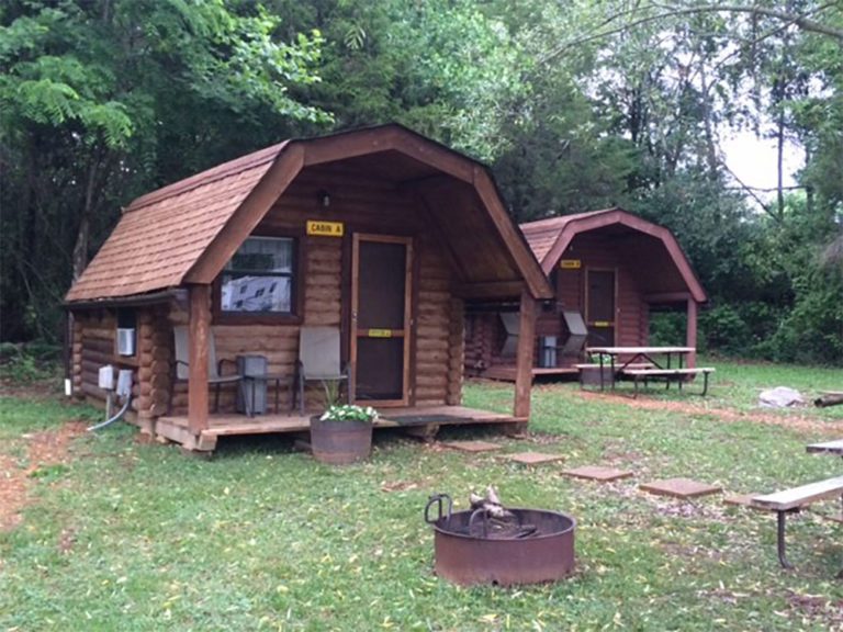 Campground Sites - Knoxville Campground campsite